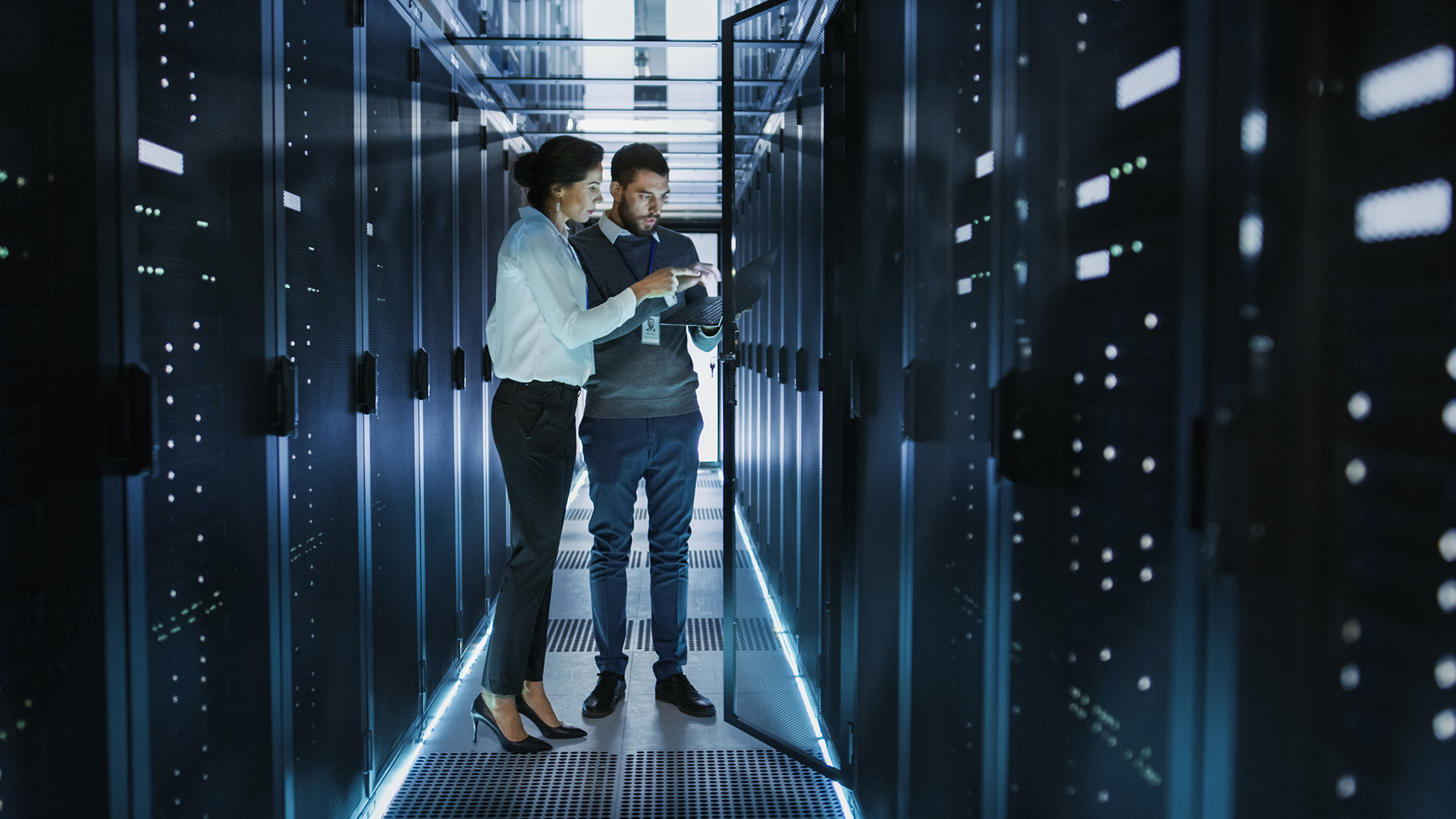 6 Data Center Migration Challenges & Solutions | ReadyWorks